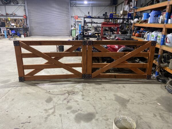 Custom Built Gates | Rustic World Timbers