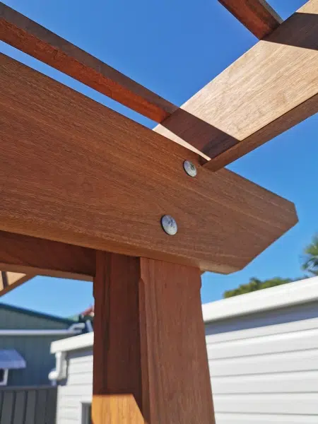 Spotted Gum 190 x 45 F27 DAR K/D - Rustic World Timbers