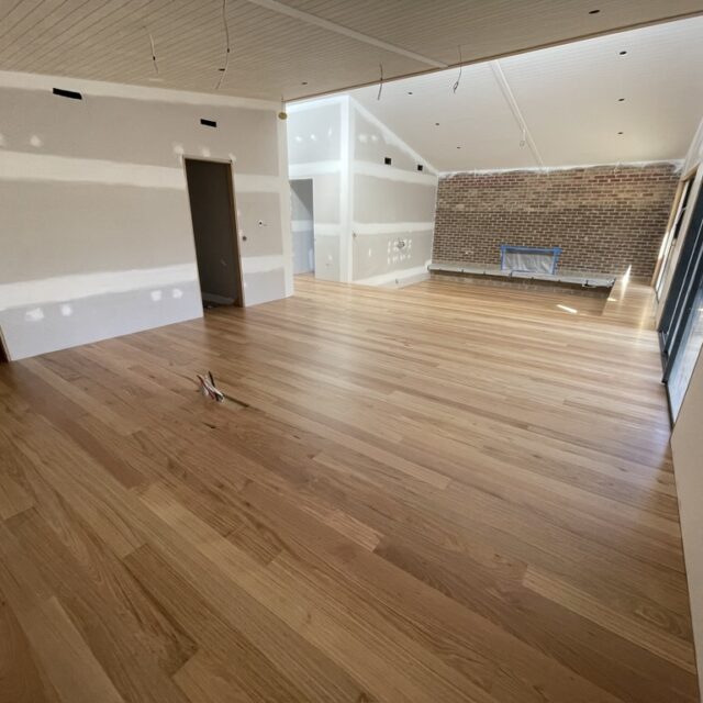 Coastal Blackbutt Prestige Grade 130×14 - Rustic World Timbers