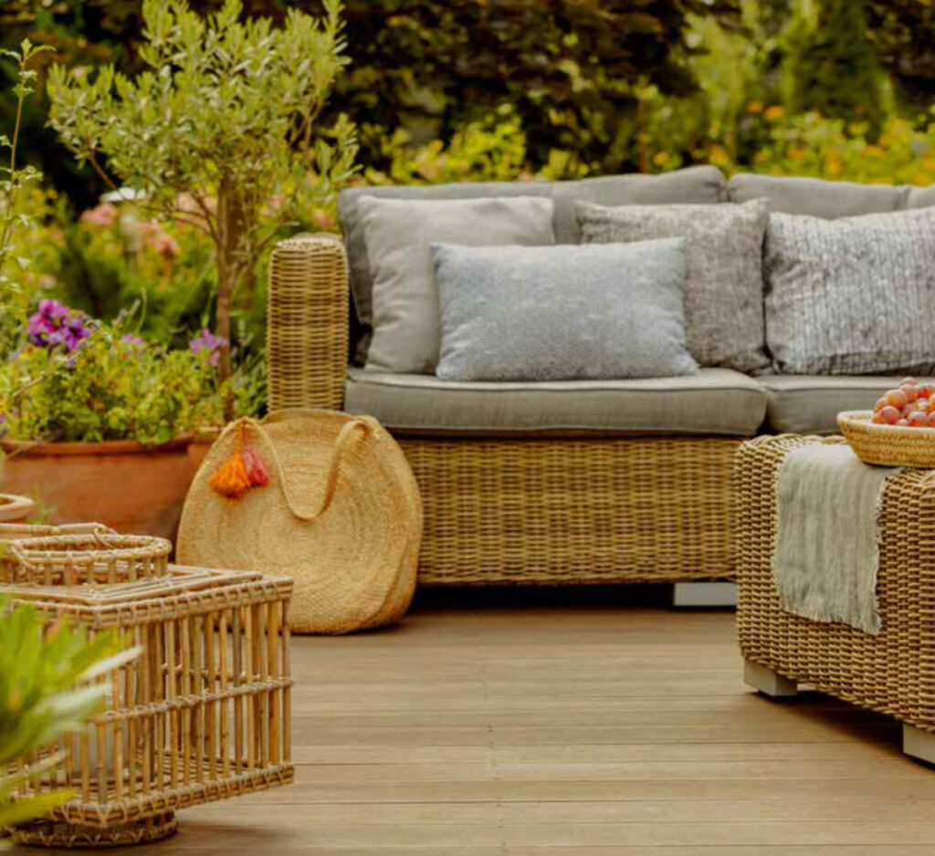 Ultim8 Composite Decking – Australian Oak | Rustic World Timbers
